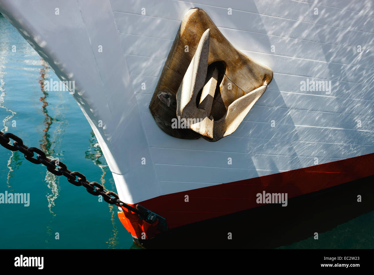 Ship Anchor Chain Stock Photos & Ship Anchor Chain Stock Images - Alamy