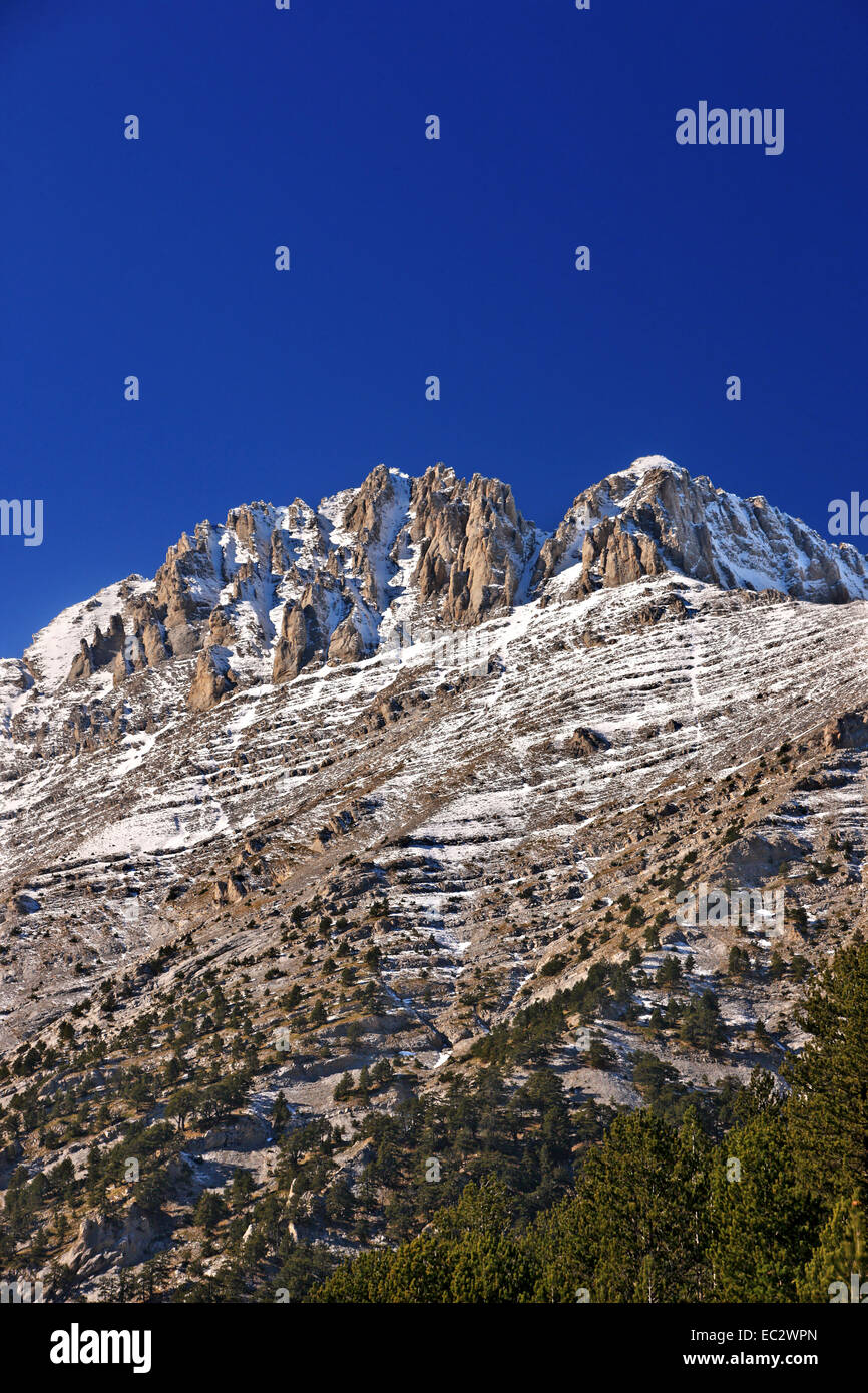 Mount olympus gods hi-res stock photography and images - Alamy