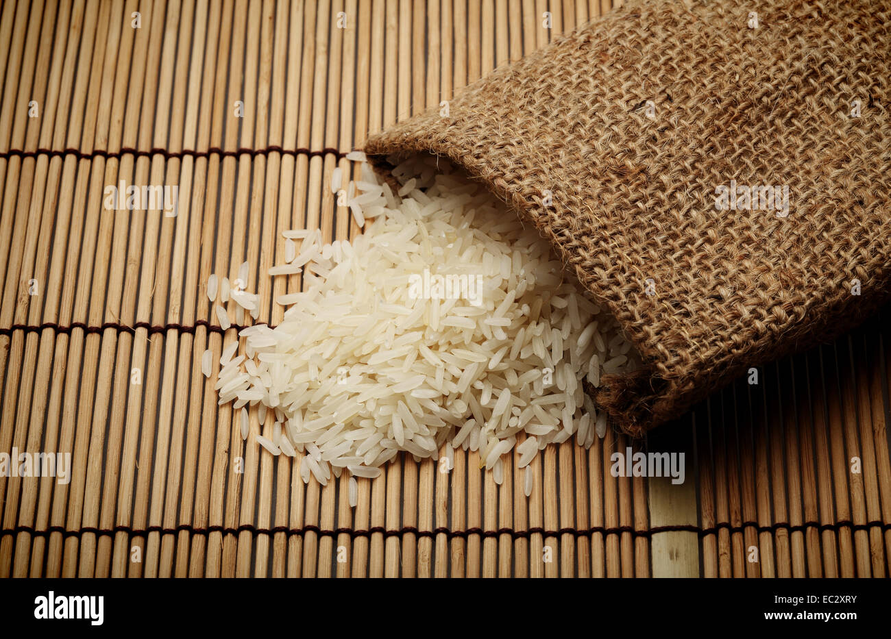White uncooked hi-res stock photography and images - Alamy