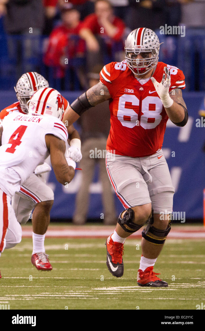 Taylor decker hi-res stock photography and images - Alamy