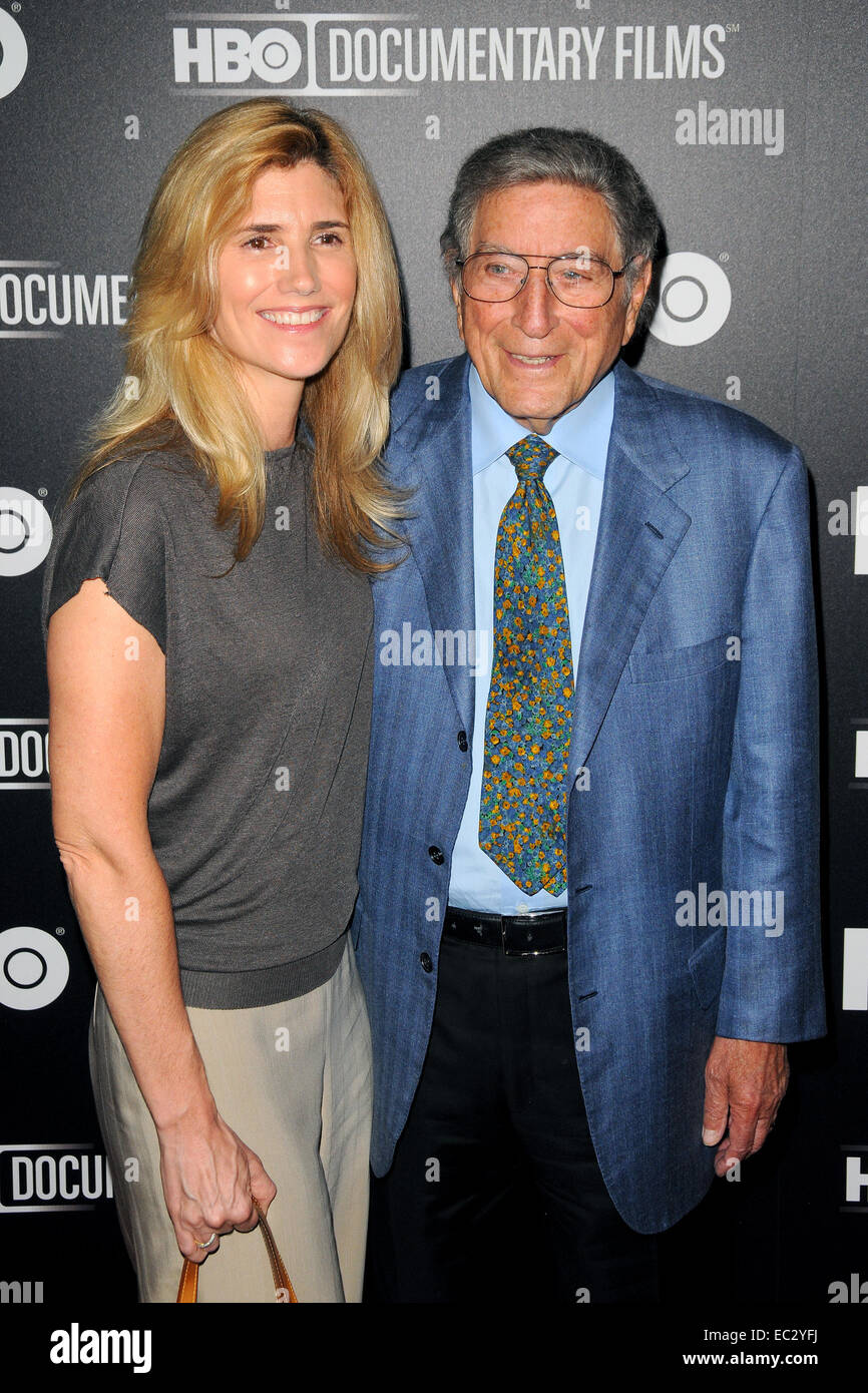 Remembering The Artist Robert De Niro,Sr New York Screening - Arrivals ...