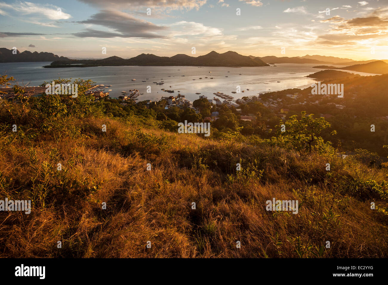 Philippines palawan coron island coron hi-res stock photography and ...