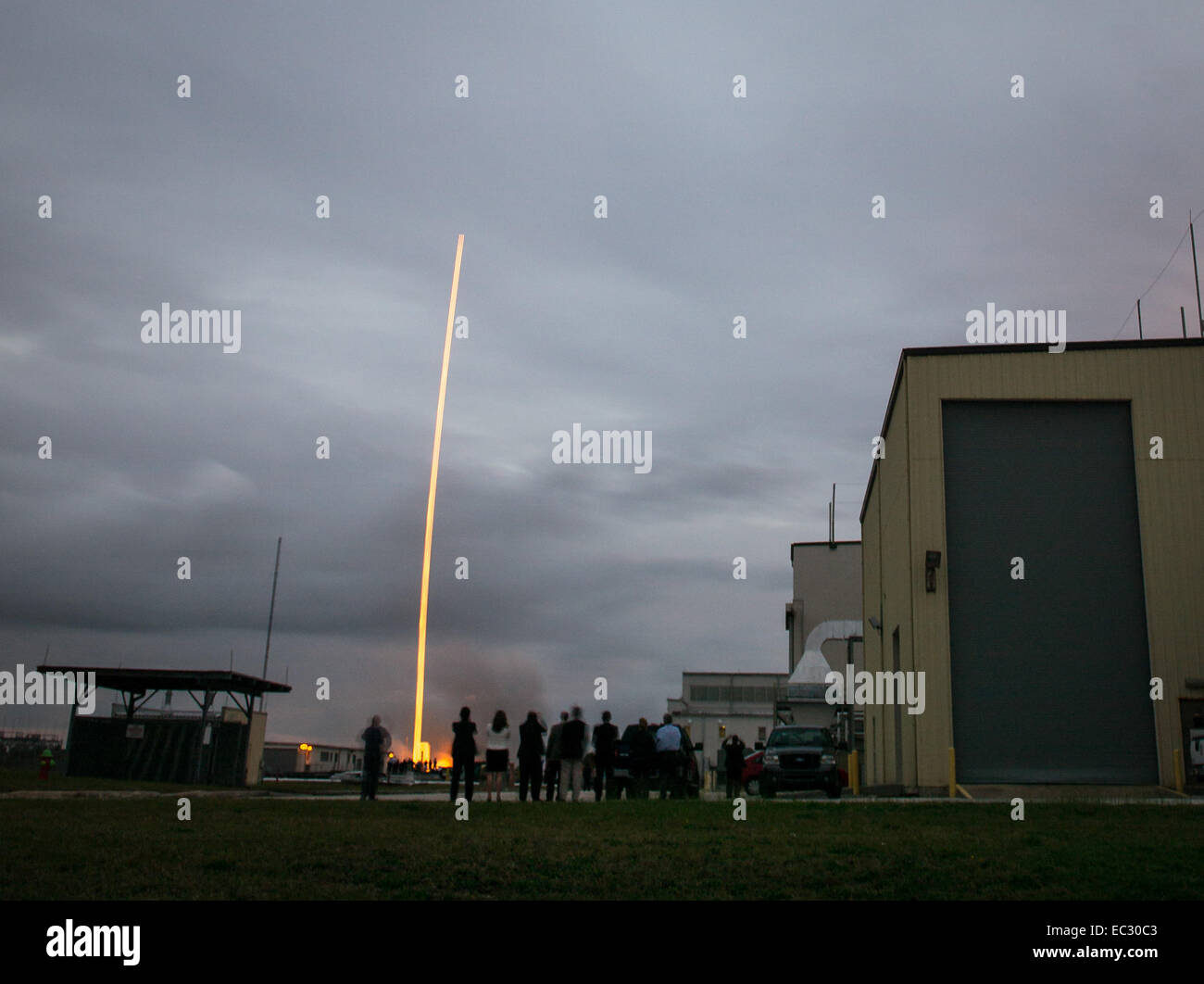 Delta iv rocket test hi-res stock photography and images - Alamy