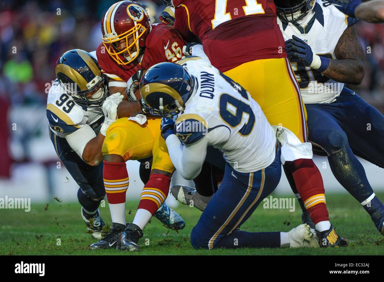 Defensive end aaron donald 99 hi-res stock photography and images - Alamy
