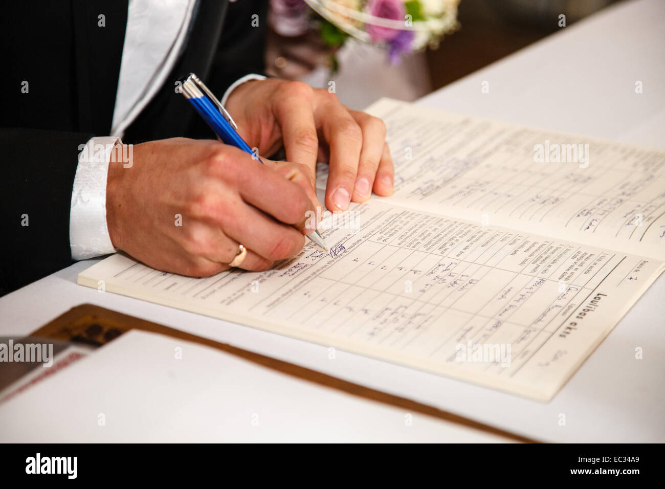Wedding details - signature Stock Photo - Alamy