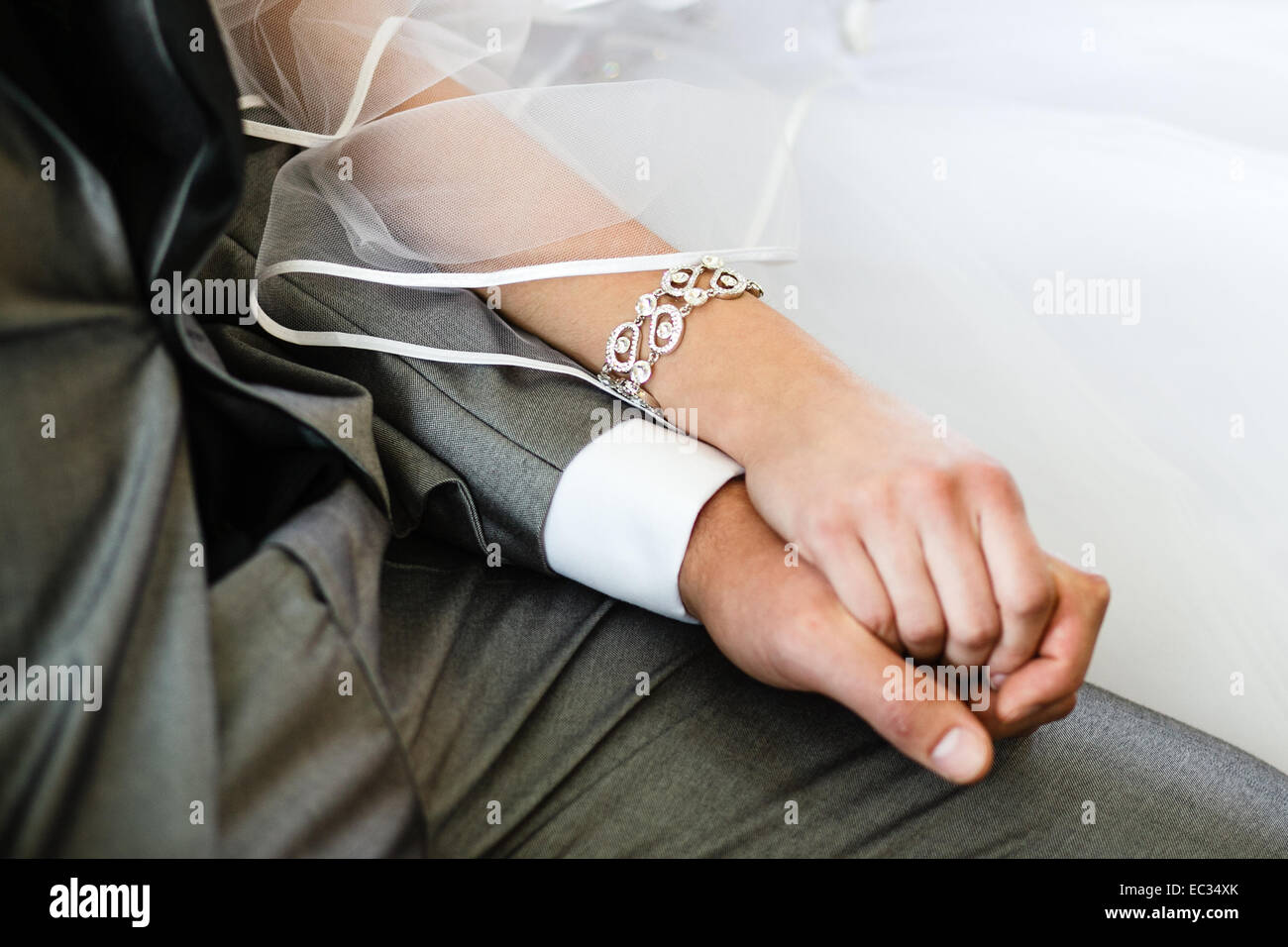 Wedding series. Hands with rings Stock Photo - Alamy