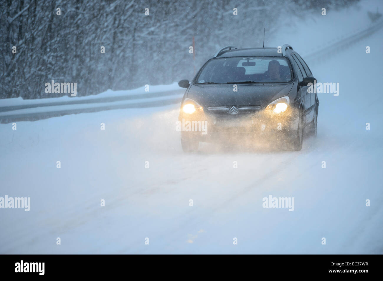 Truck bad driving hi-res stock photography and images - Alamy
