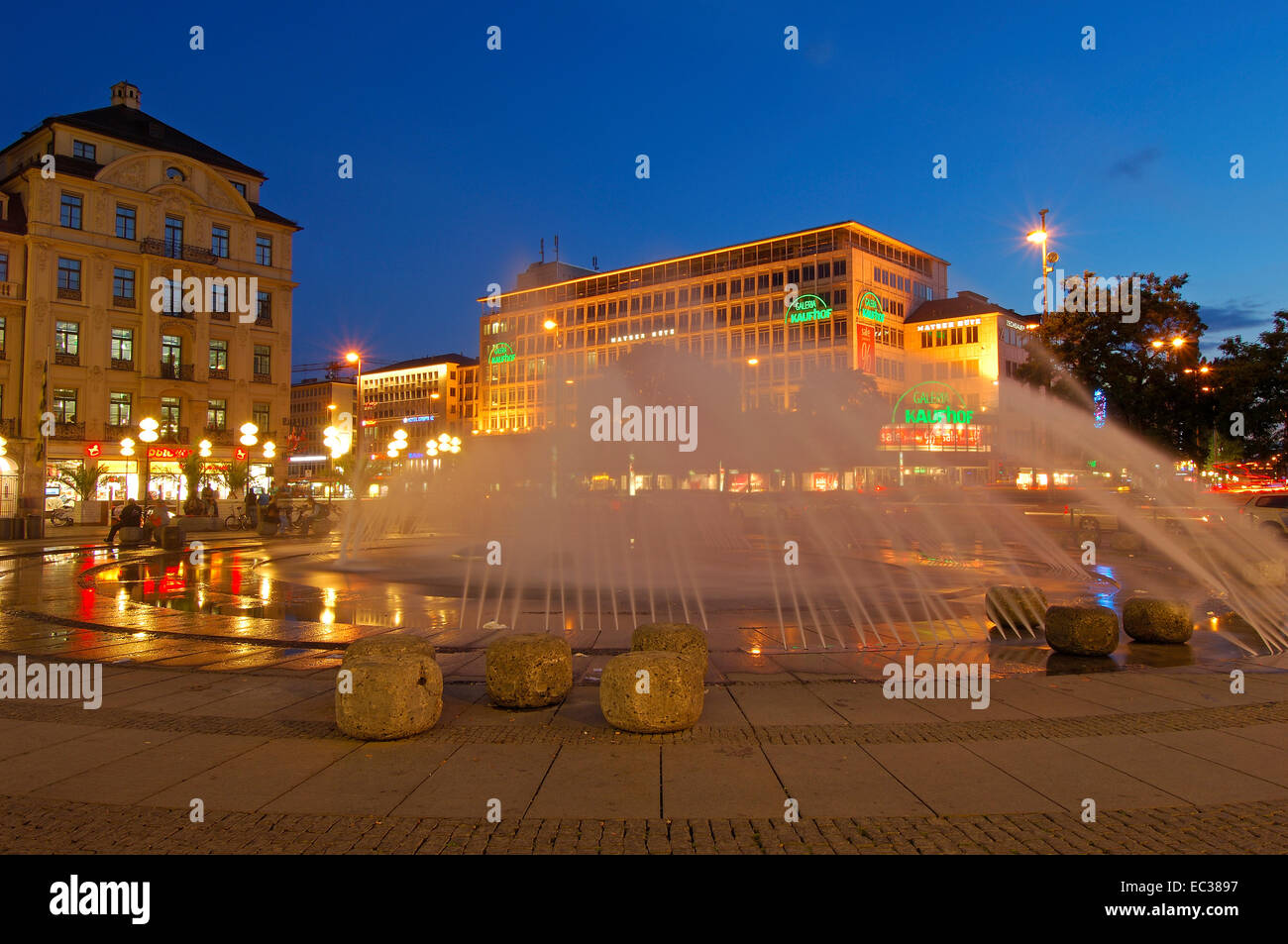 Karlsplatz square, Munich, Bavaria Stock Photo - Alamy