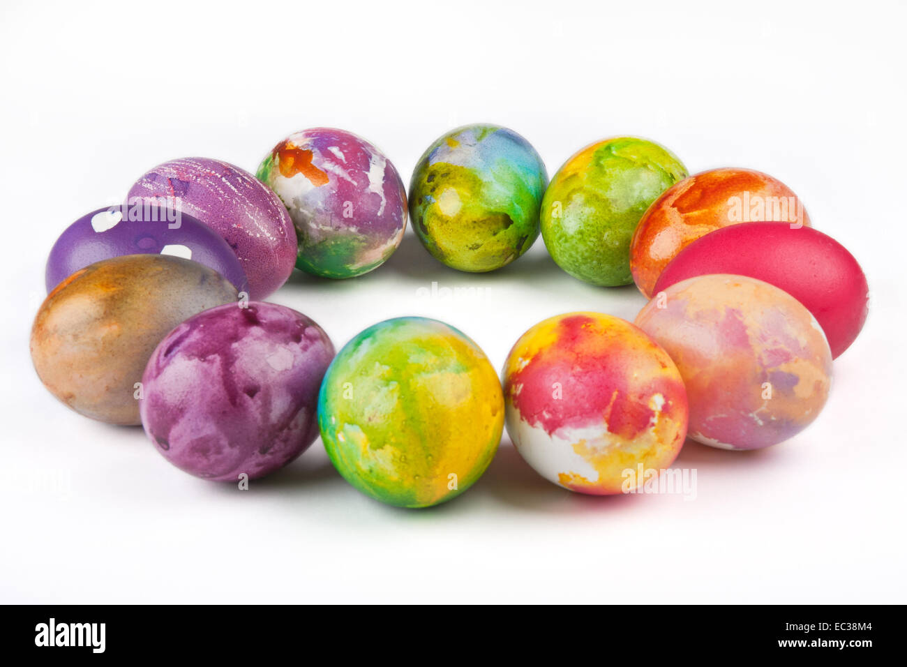 Easter eggs arranged in a circle Stock Photo - Alamy