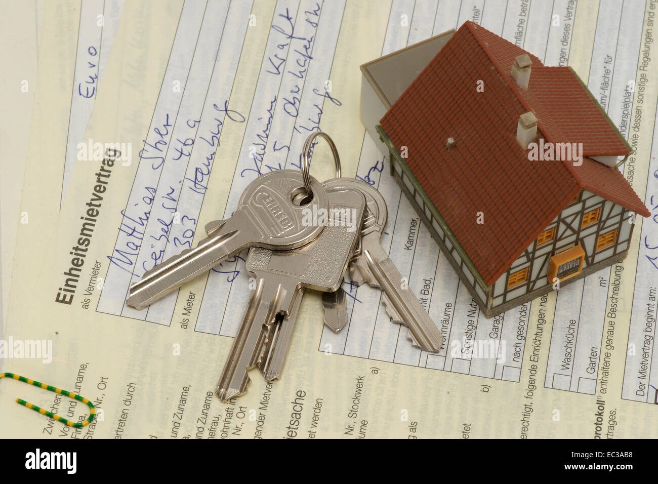 Lease contracts hi-res stock photography and images - Alamy