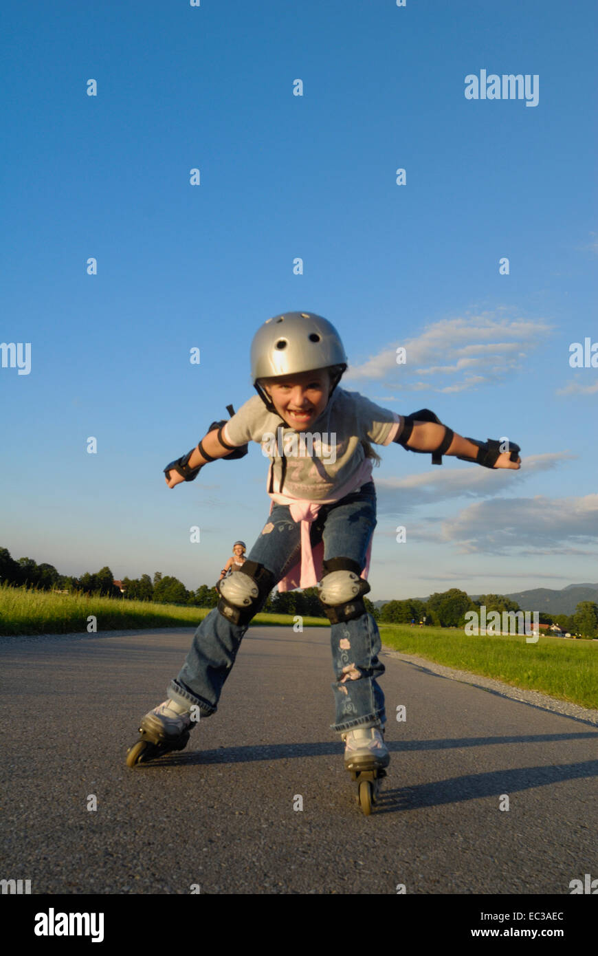 Inline skating child hi-res stock photography and images - Alamy