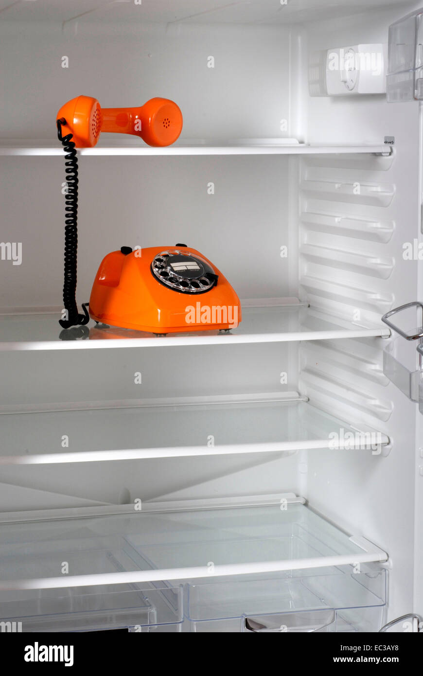 Inside of fridge phone hi-res stock photography and images - Alamy