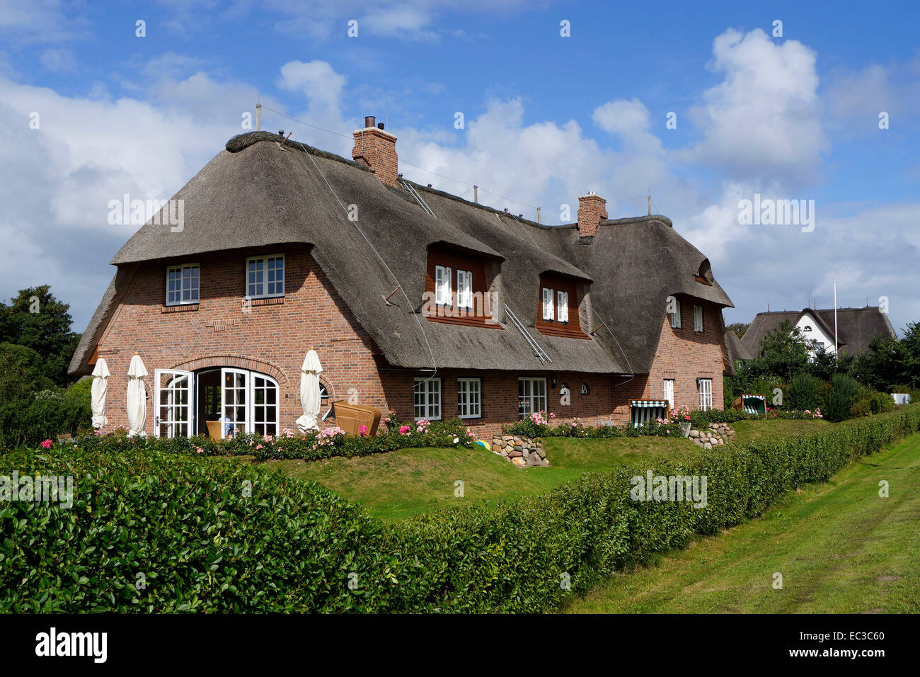 Sylt friesenhaus hi-res stock photography and images - Alamy
