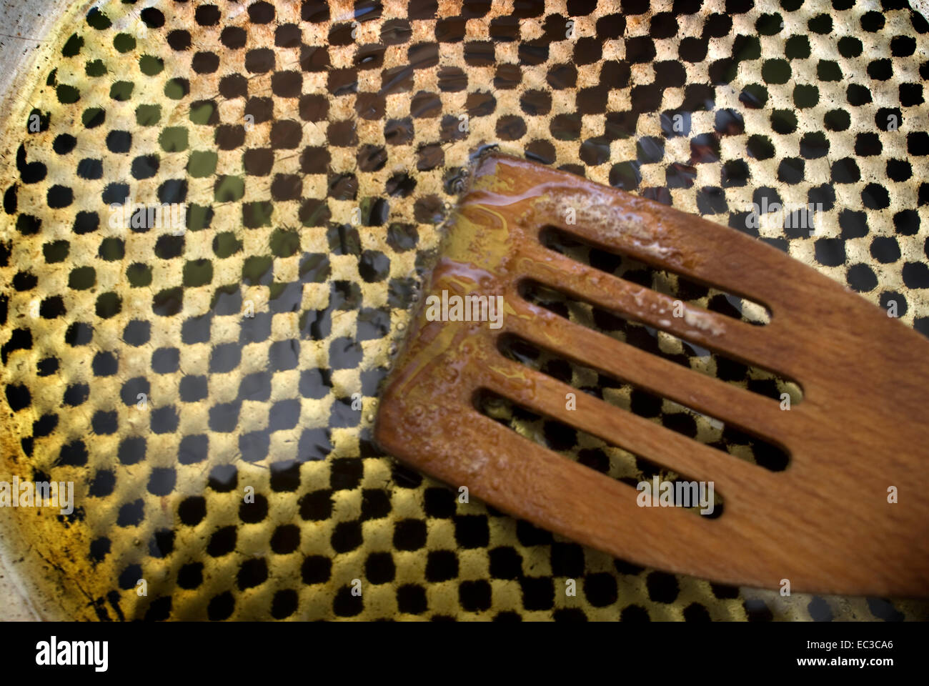 Food turner hi-res stock photography and images - Alamy