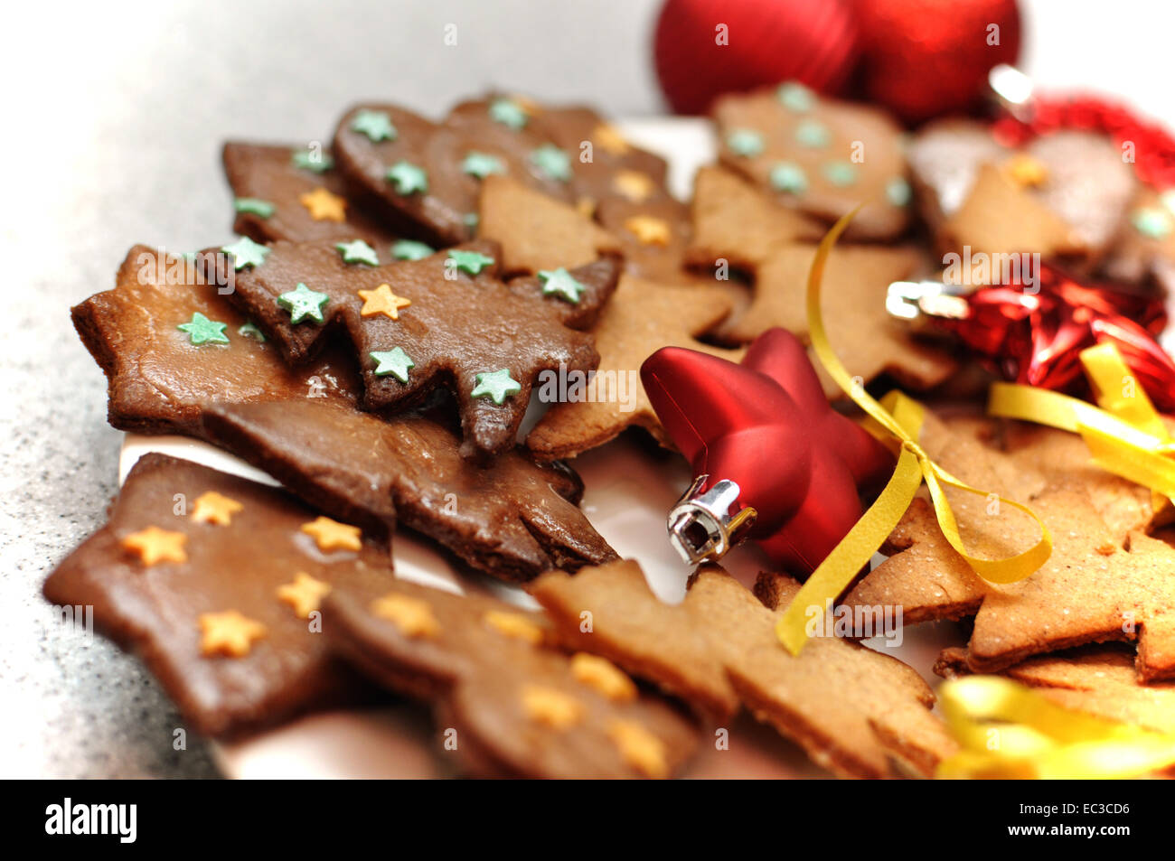 Decorative biscuits hi-res stock photography and images - Alamy