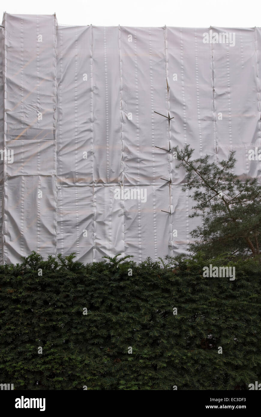 Wrapped Building Berlin High Resolution Stock Photography and Images ...