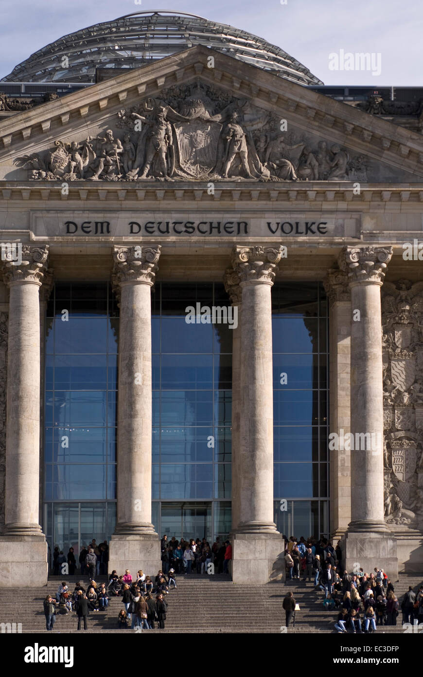 Reichstag seats hi-res stock photography and images - Alamy