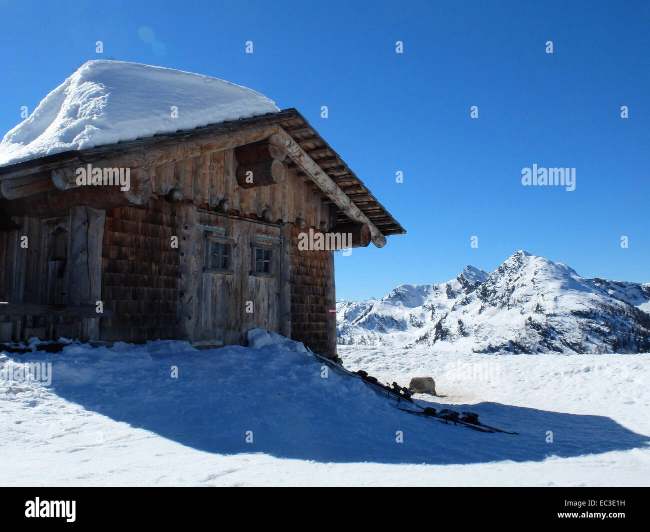 Austrian alm hi-res stock photography and images - Alamy