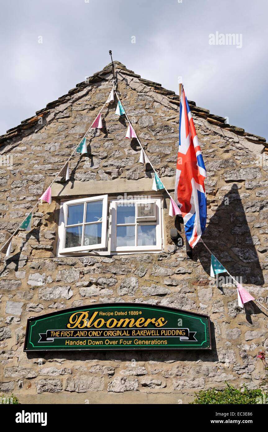 Bloomers Original Bakewell Pudding factory and shop, Bakewell ...