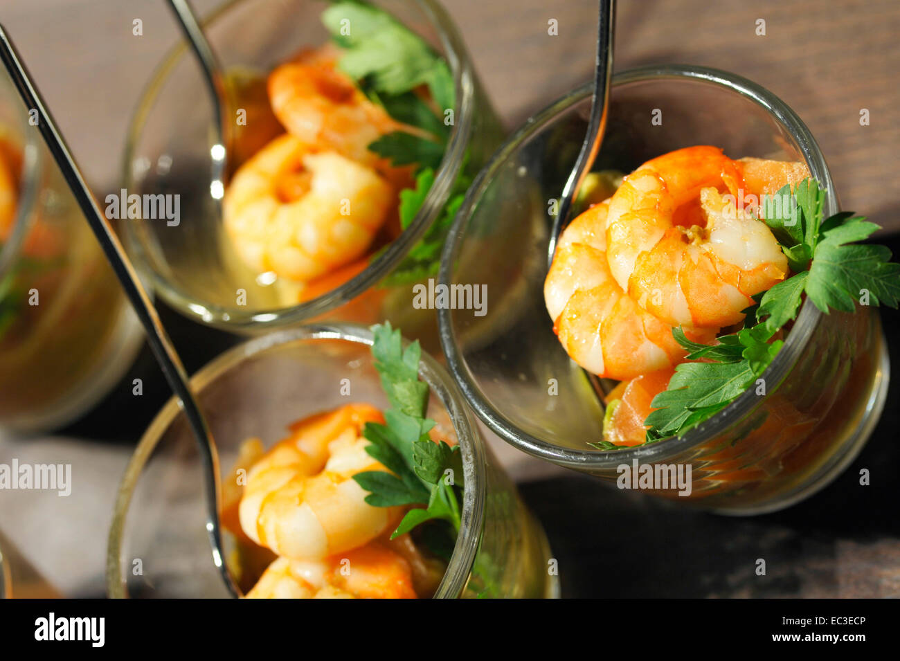 Scampi cocktail hi-res stock photography and images - Alamy