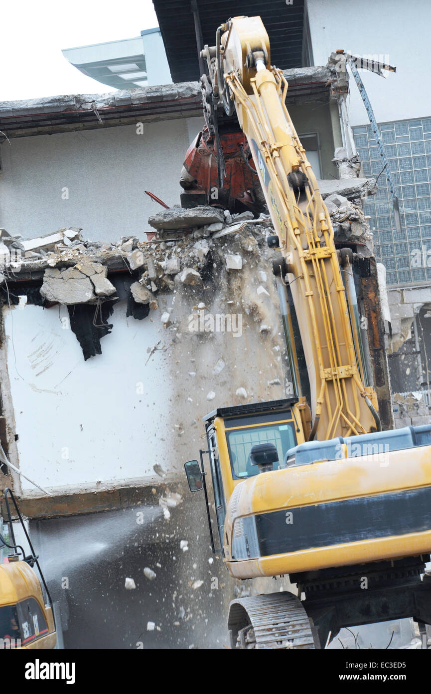 Work demolition hi-res stock photography and images - Alamy
