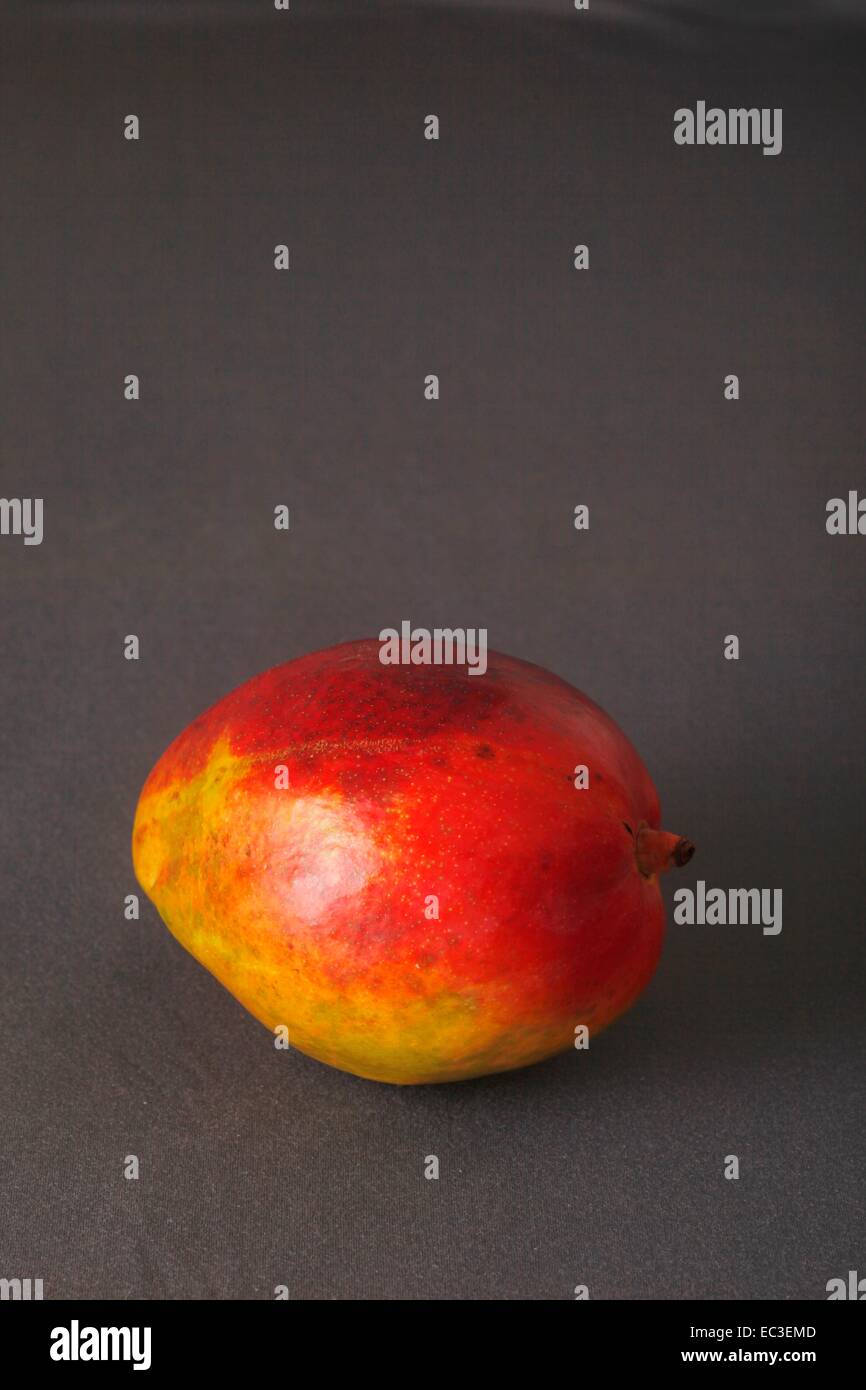 still life with mango Stock Photo - Alamy