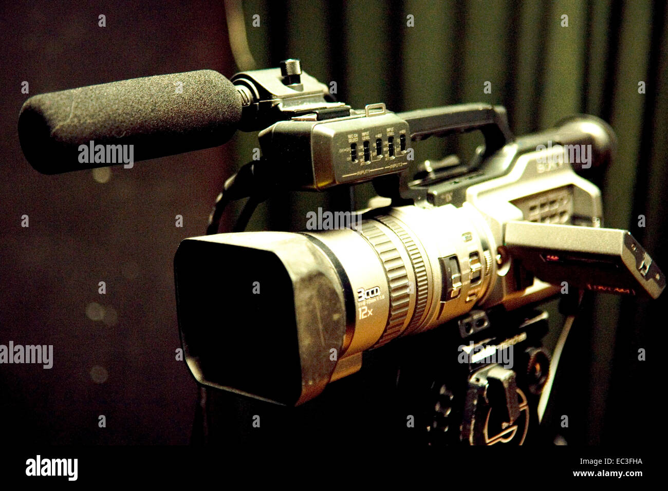 Factual record hi-res stock photography and images - Alamy