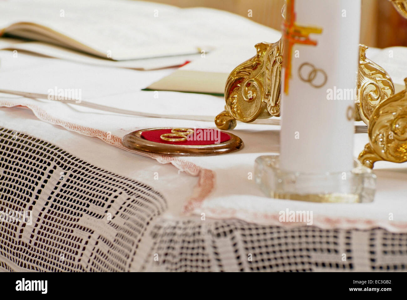 Wedding Rings on Altar Stock Photo - Alamy