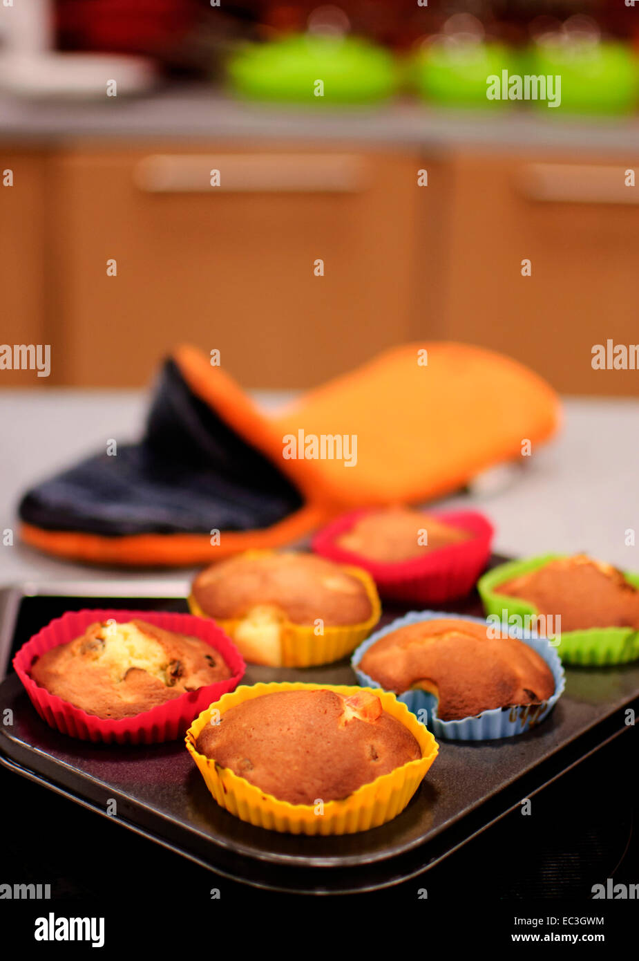 Sweet muffin on kitchen hi-res stock photography and images - Alamy