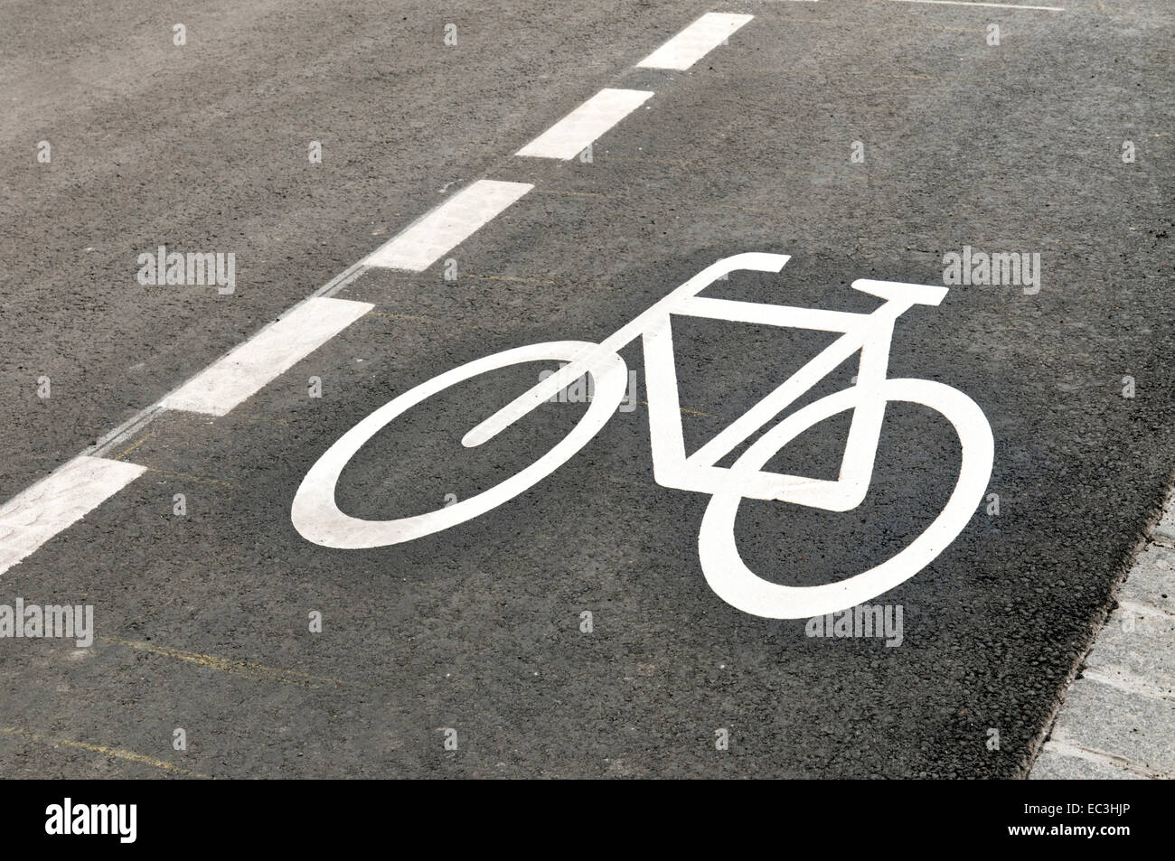 Track bicycles hi-res stock photography and images - Alamy
