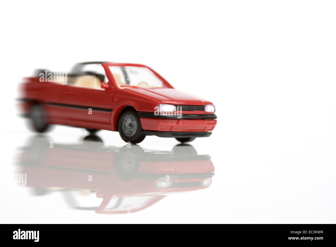 Red convertible hi-res stock photography and images - Alamy