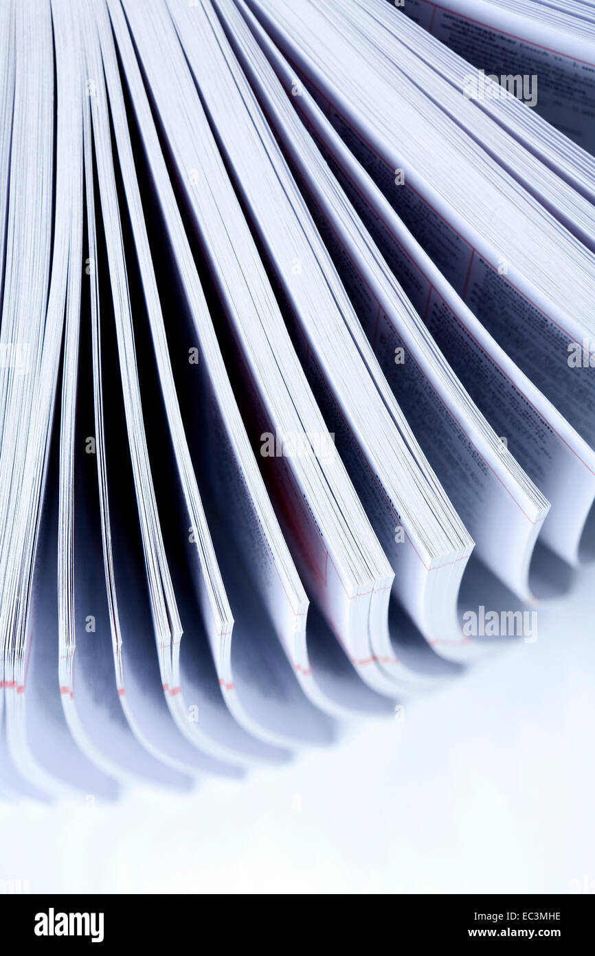 Pages sheets hi-res stock photography and images - Alamy