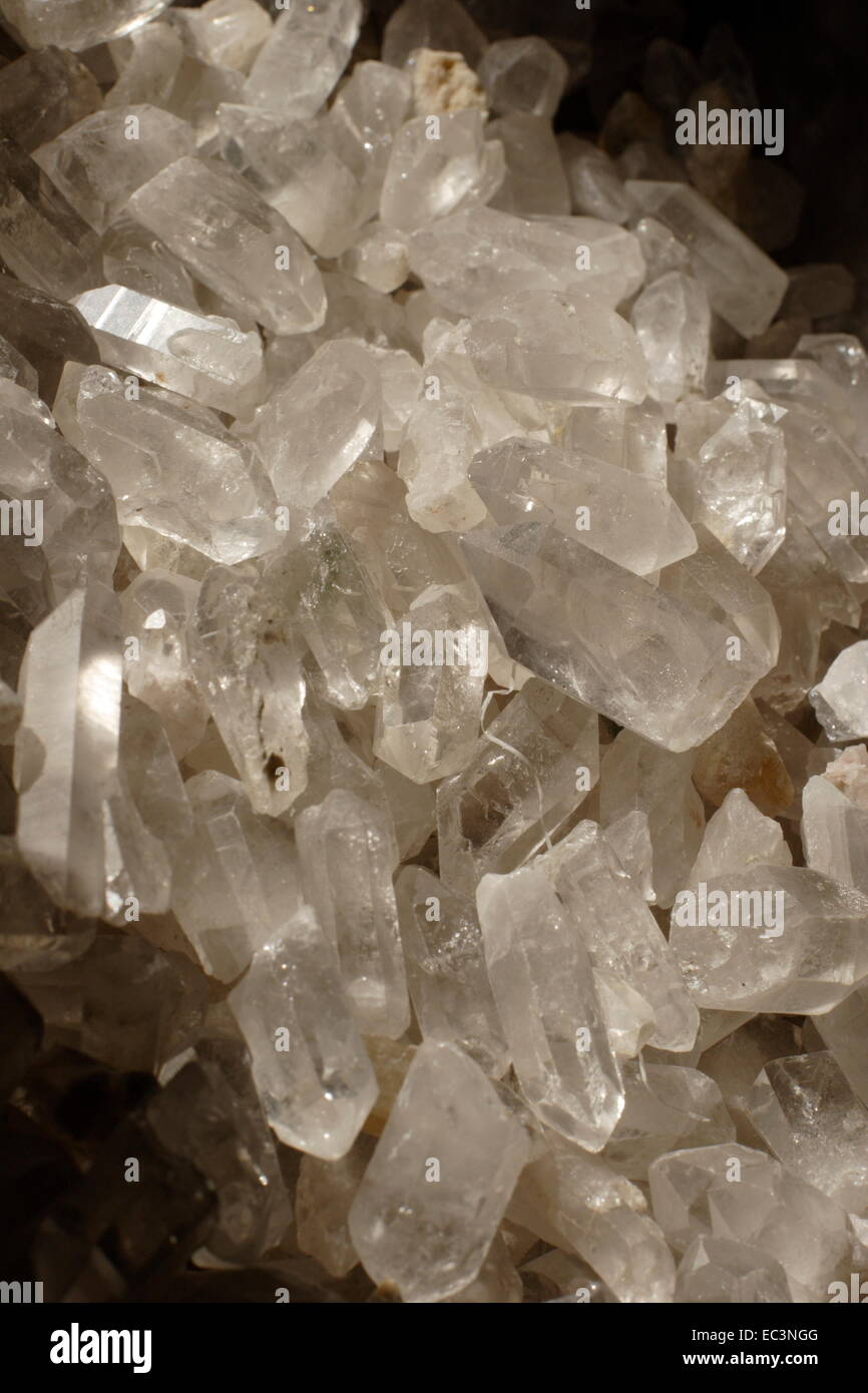 Crystallized quartz hi-res stock photography and images - Alamy
