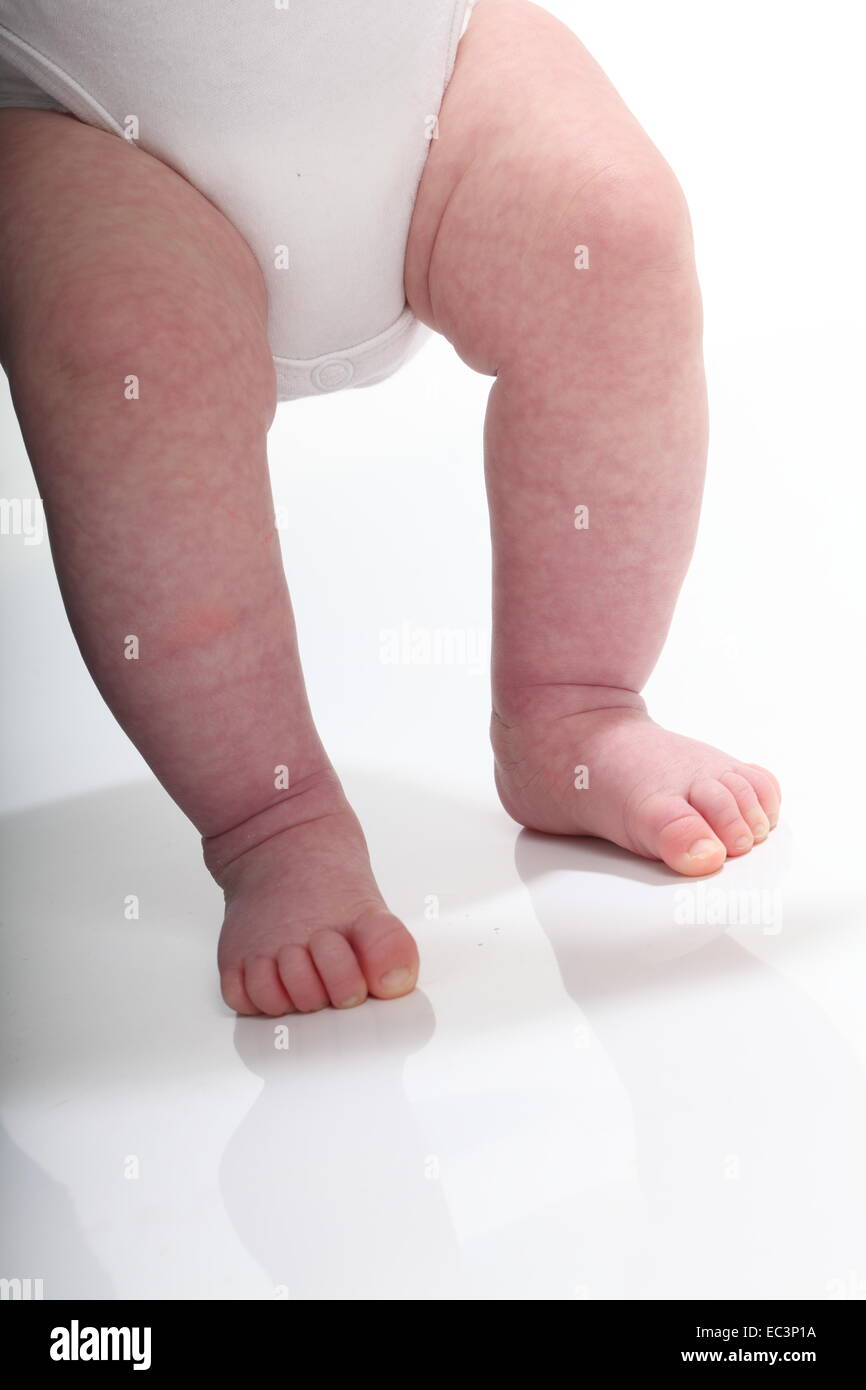 Detail babys body hi-res stock photography and images - Alamy