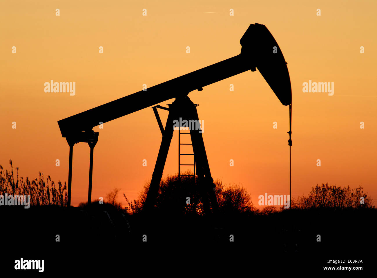 Plattforms hi-res stock photography and images - Alamy