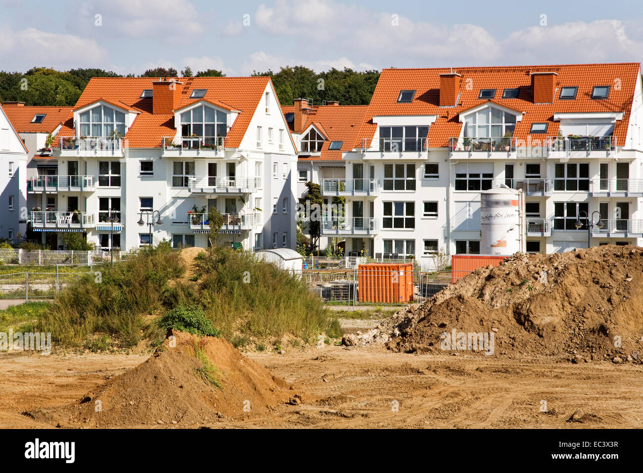 Construction of terraced structures hi-res stock photography and images ...