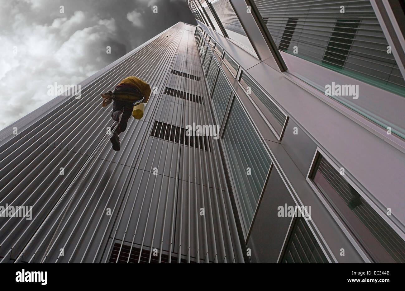 Windowless skyscraper hi-res stock photography and images - Alamy