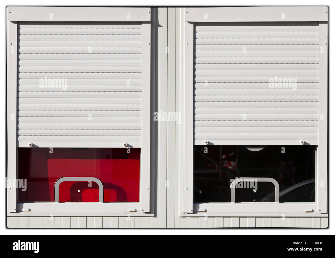 Cash house with window blinds Stock Photo - Alamy