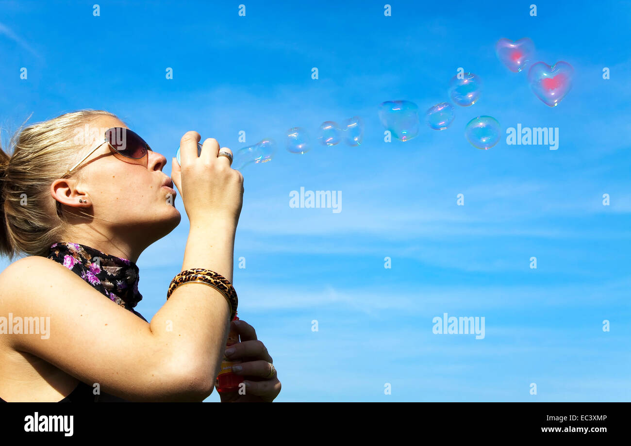 Seifenblasen symbol hi-res stock photography and images - Alamy