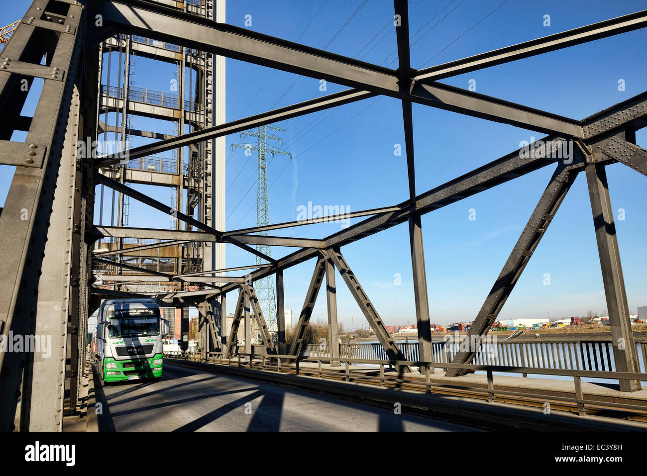 Rethe lift bridge in hamburg hi-res stock photography and images - Alamy