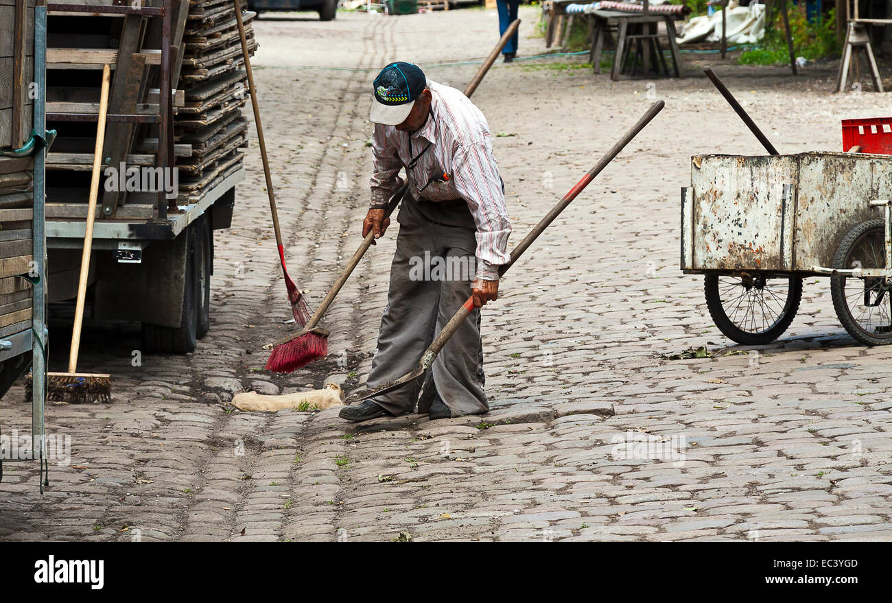 Retirees return to work Stock Photo - Alamy