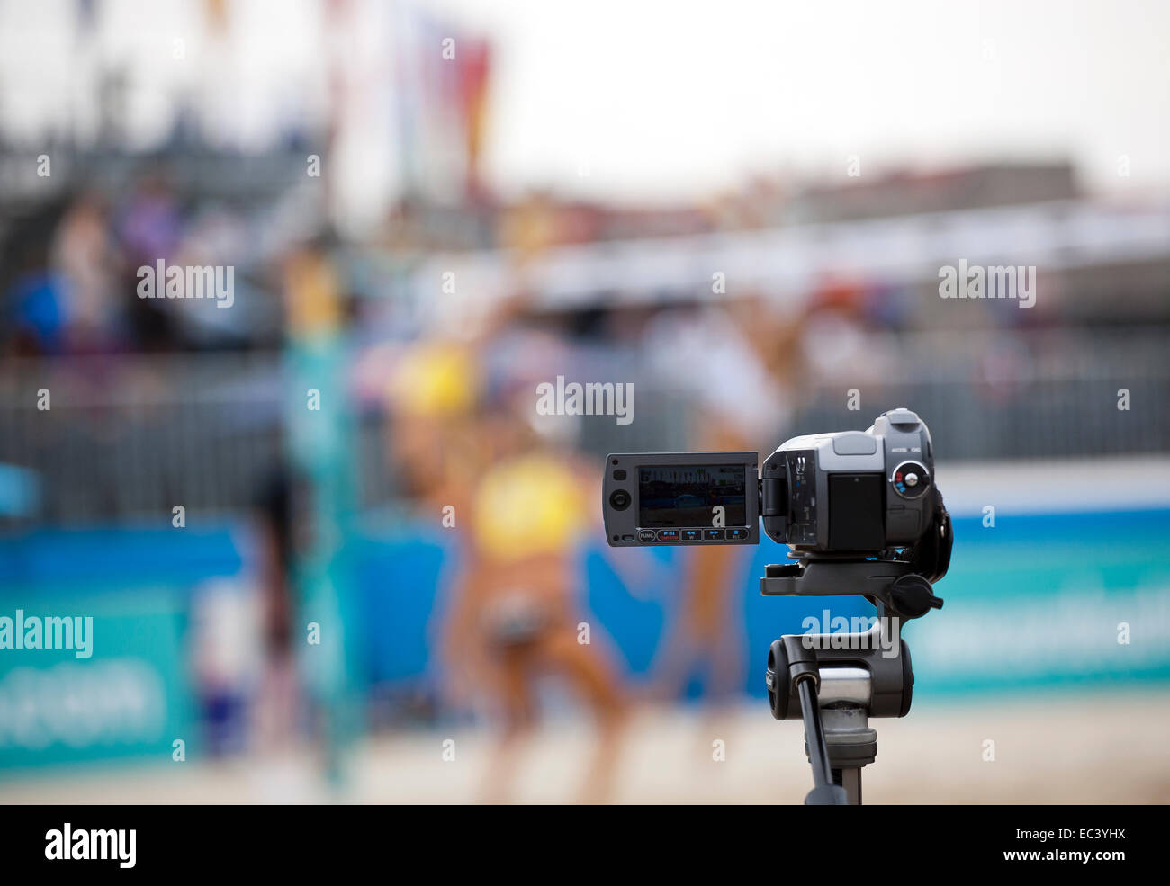 Event filming sign hi-res stock photography and images - Alamy