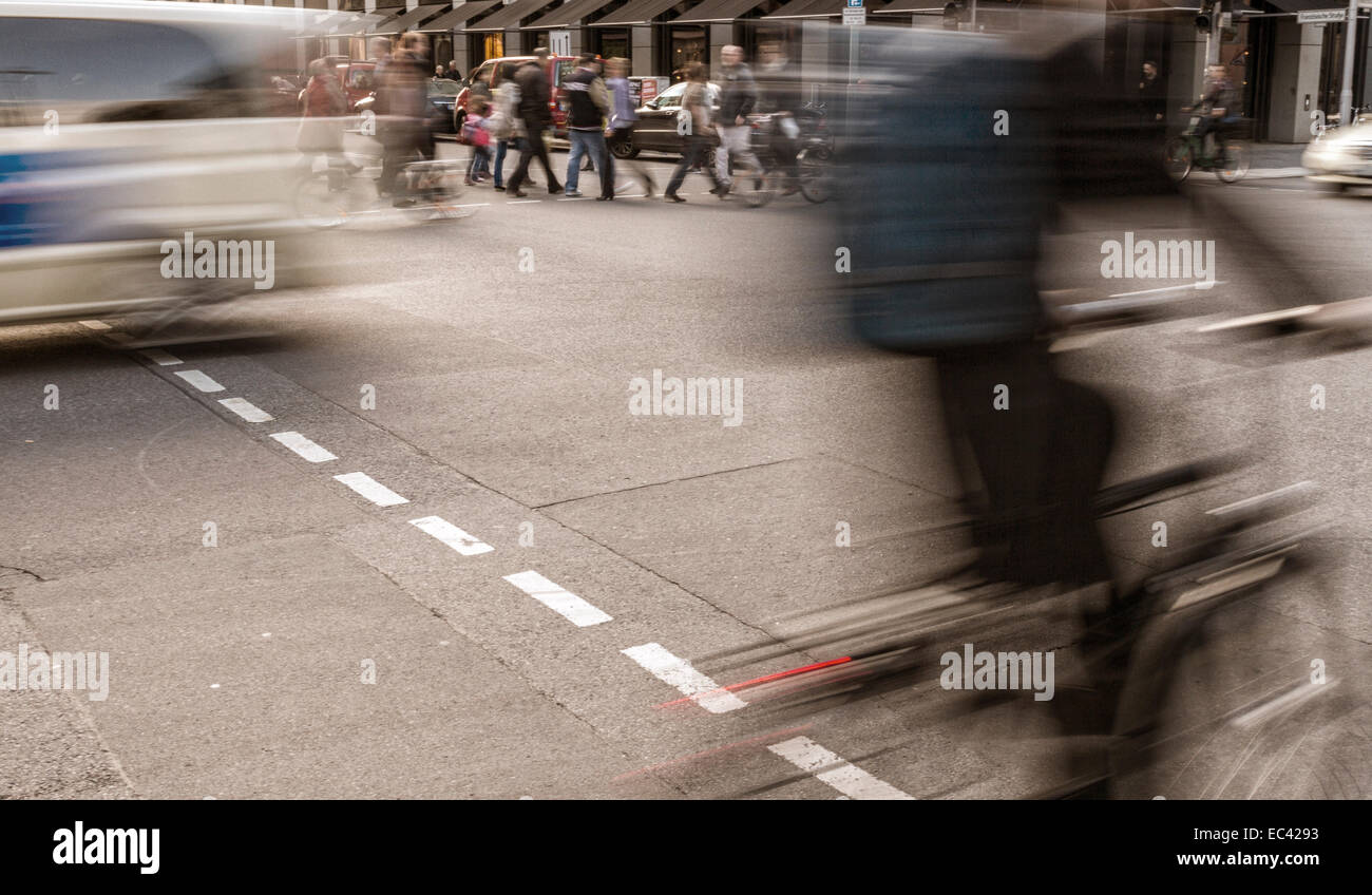 Risk of rush hi-res stock photography and images - Alamy