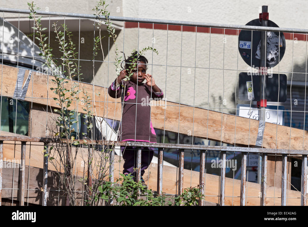 Hope organization hi-res stock photography and images - Alamy