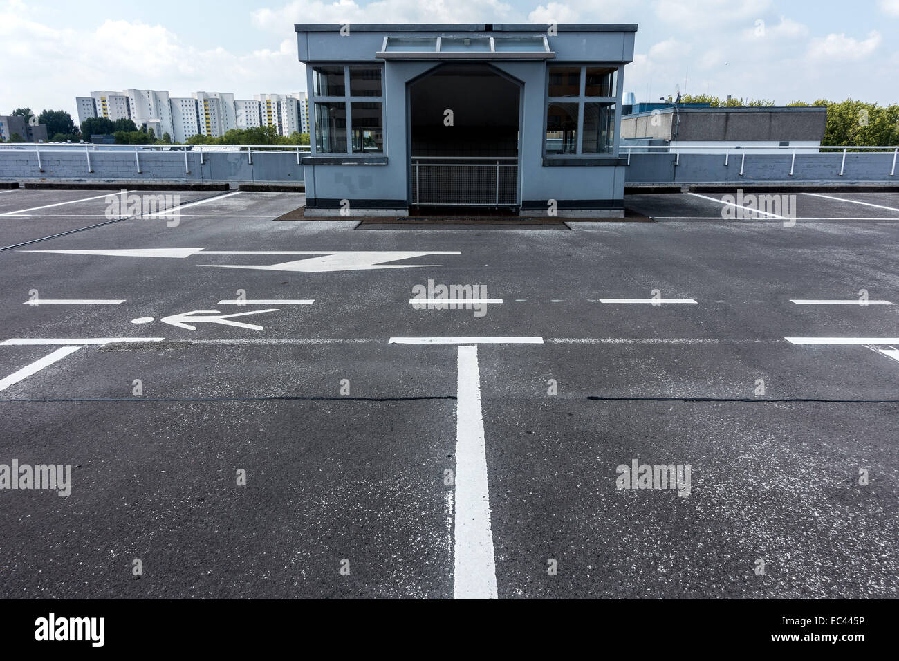 Custom parking hi-res stock photography and images - Alamy