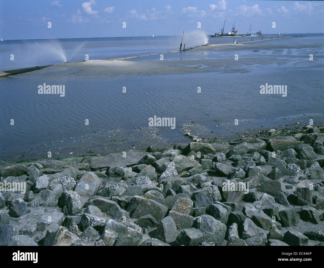 dyke construction elbe Stock Photo - Alamy