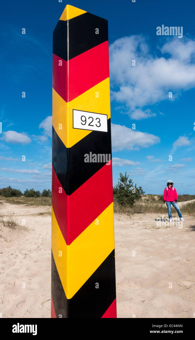 Federal border force hi-res stock photography and images - Alamy