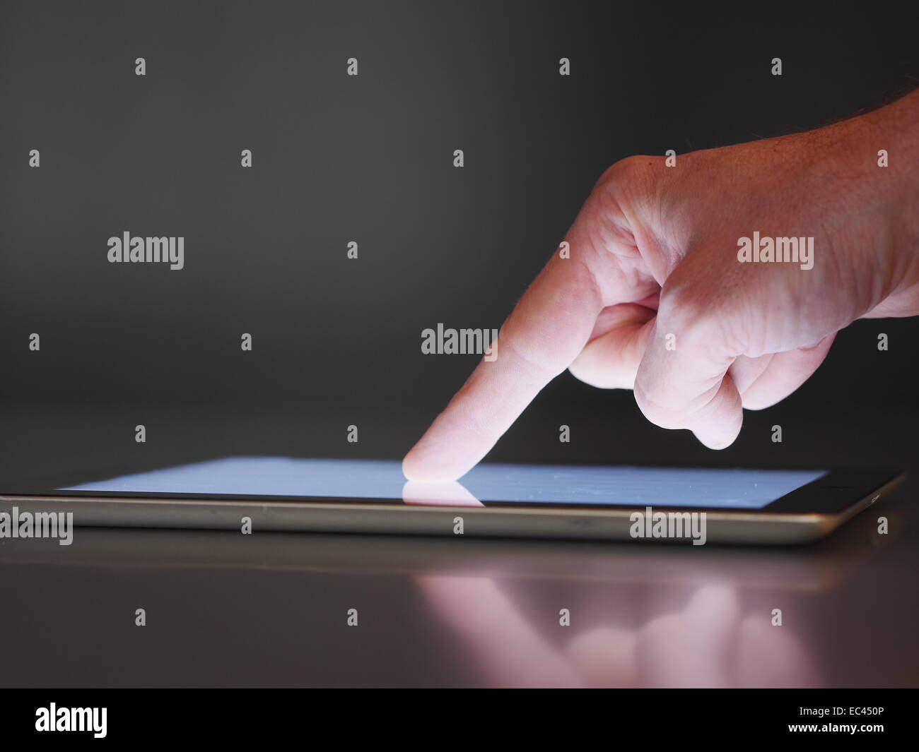 hand presses on screen digital tablet Stock Photo - Alamy