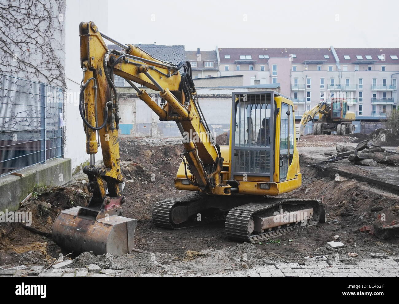 Front end loader digger excavator hi-res stock photography and images ...