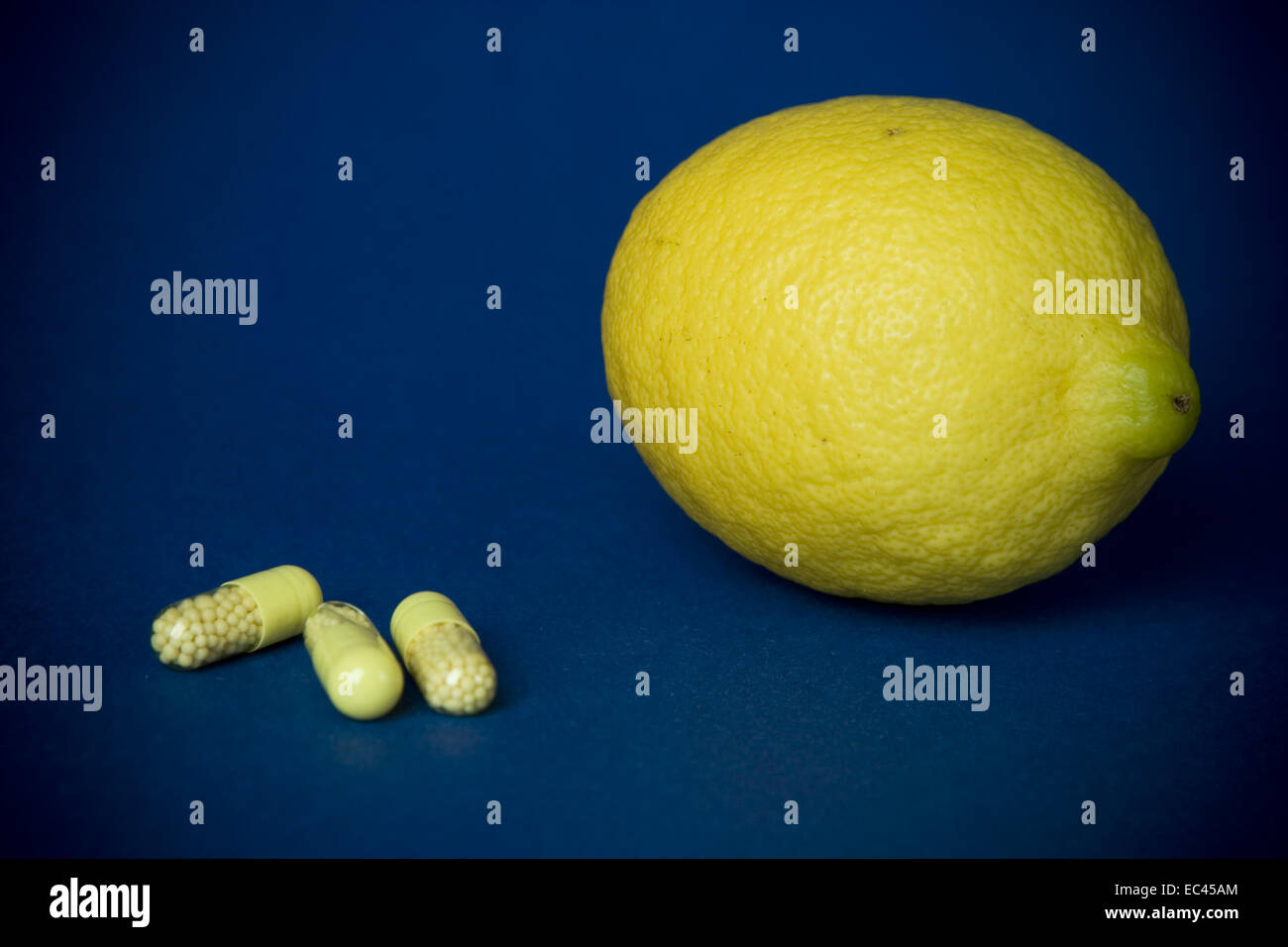 Pills and Lemon Stock Photo - Alamy